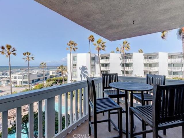 640 The Village #214, Redondo Beach, CA 90277