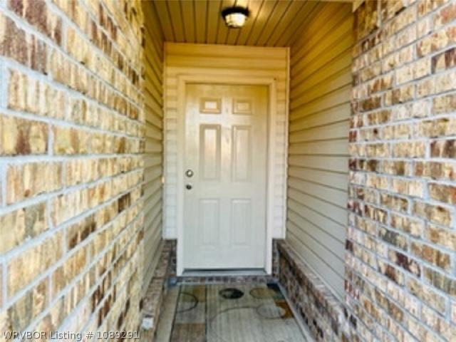 6414 Huntington Court