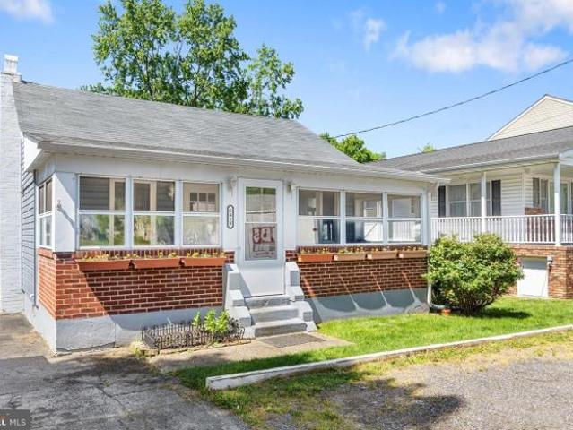 6414 Harthorn Ave, Elkridge, MD 21075