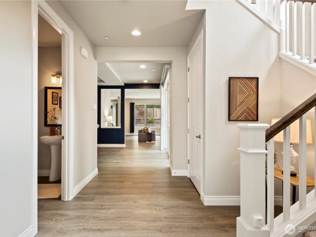 6414 SE 5th Place