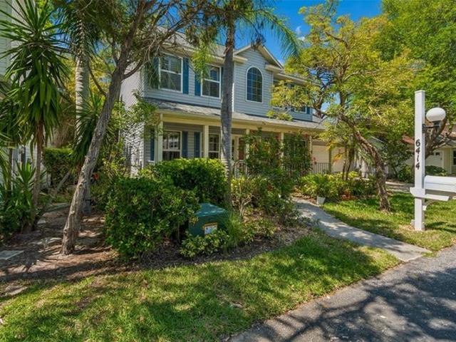 6414 23rd Avenue Dr W, Bradenton, FL 34209