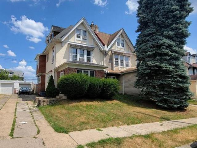 6415 N Fairhill St, Philadelphia, PA 19126