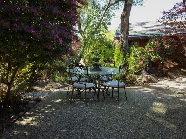 6415 Fairway Ct, Auburn, CA 95602 | MLS #226031