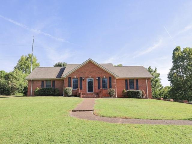 6415 Waid Cir, Paducah, KY 42001