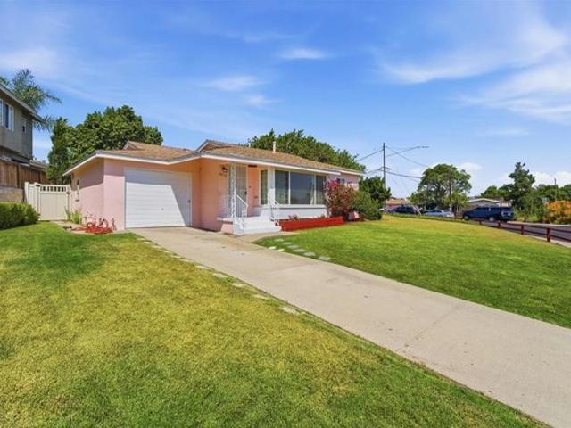 6415 Zena Dr, San Diego, CA 92115