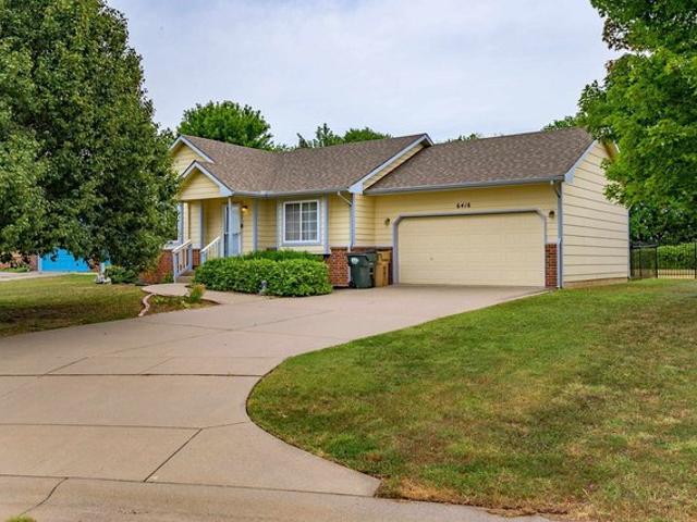 6416 N Chishom Pointe St, Park City, KS 67219