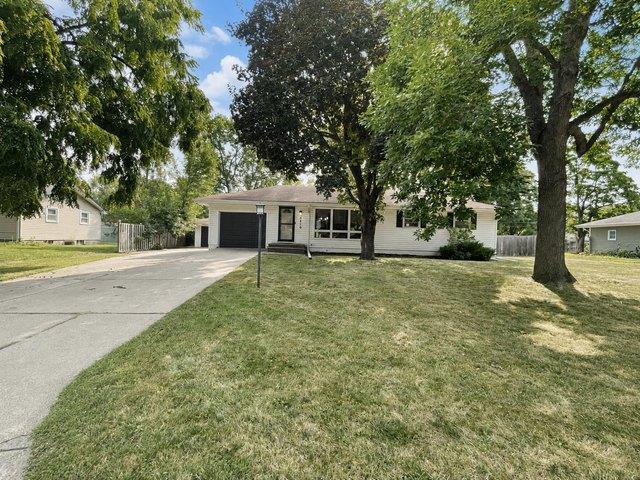 6416 Georgia Ave N, Brooklyn Park, MN 55428