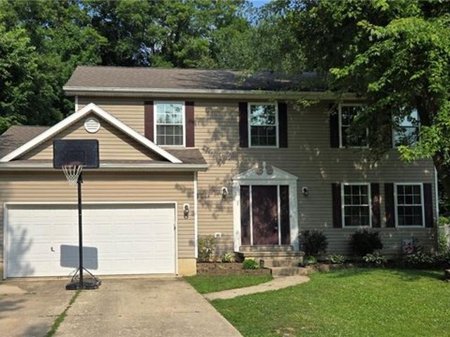 6416 Sterling Woods Dr, Clayton, OH 45315