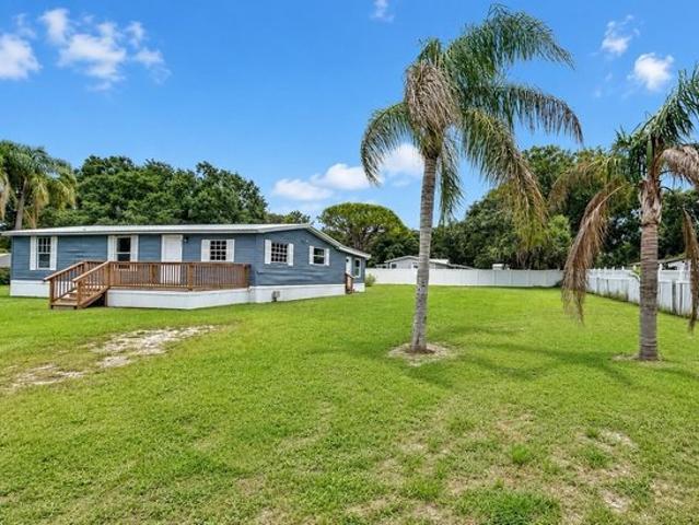 6416 Saddletree Dr, Wesley Chapel, FL 33544