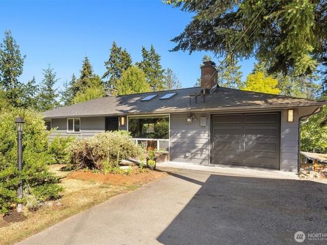 6416 th Pl SW, Edmonds, WA 98026