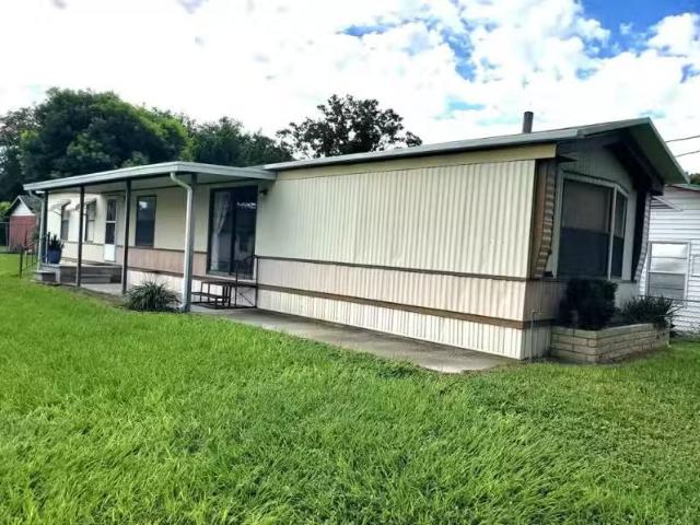 6416 12th St, Zephyrhills, FL 33542 MLS T3552106
