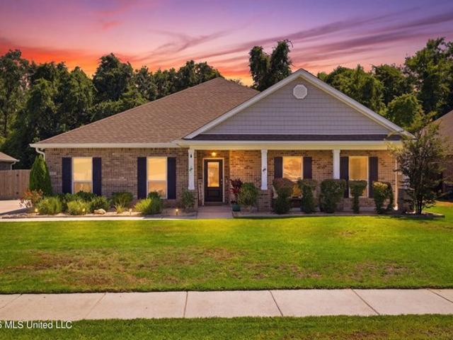 6417 Chickory Way, Ocean Springs, MS 39564