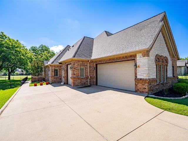 6417 Colonial Drive