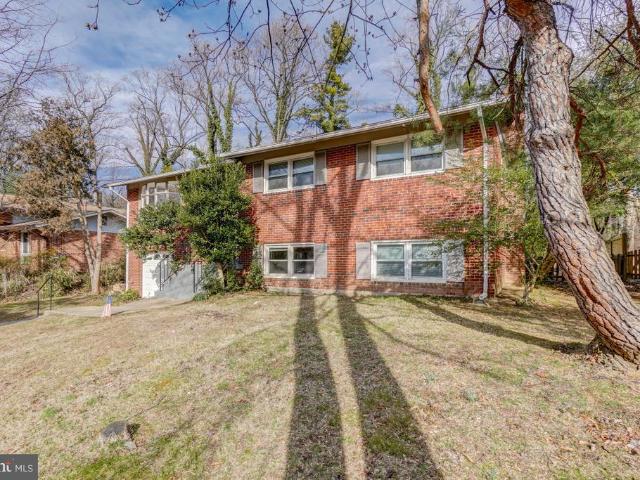 6417 Earlham Drive