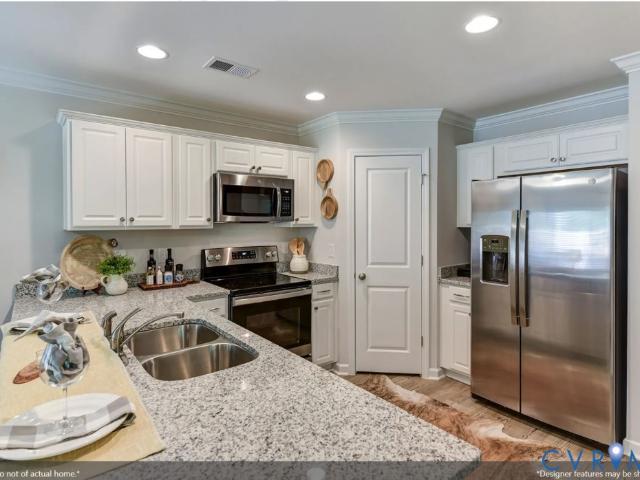 6417 Lila Crst Ln, Midlothian, VA 23112 | Compass