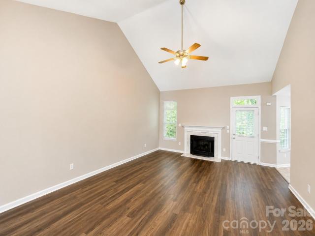 6417 Spanish Moss Lane
