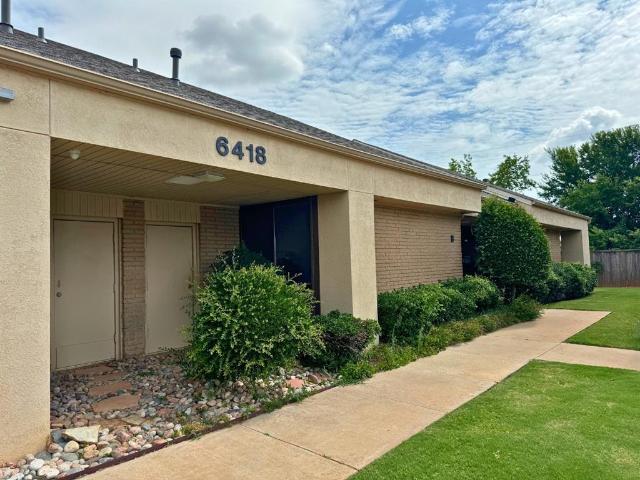 6418 N Santa Fe Avenue # B & C