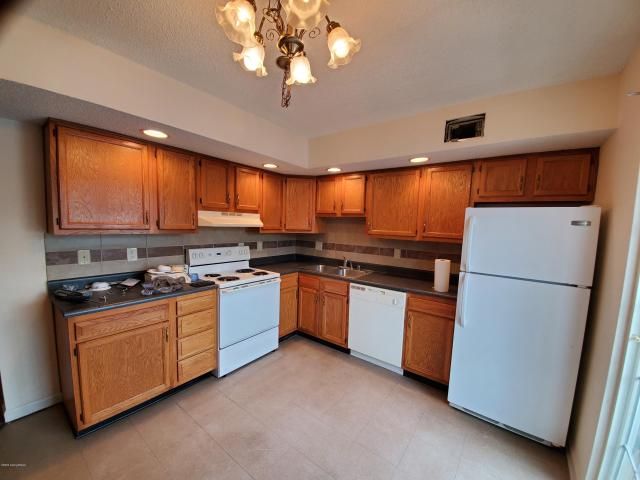 6418 Venango Dr 4
