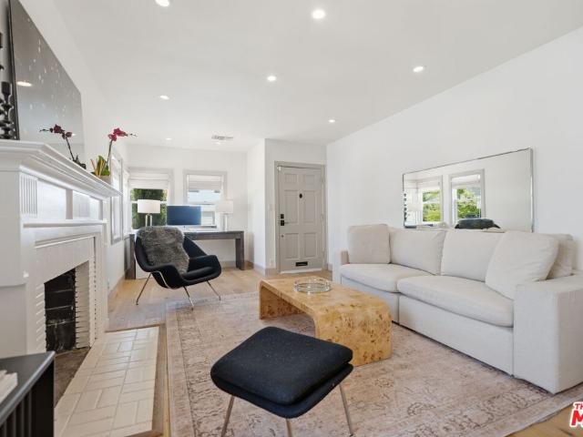 6418 Waring Ave, Los Angeles, CA 90038 | MLS #26828 | Compass