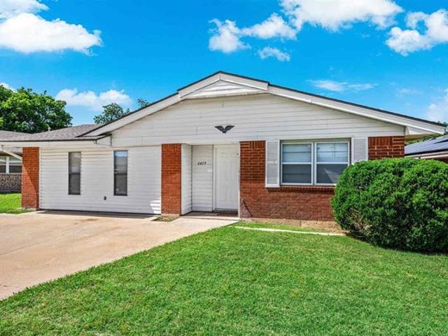 6419 NW Arrowhead Dr, Lawton, OK 73505