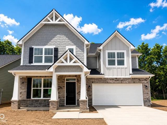 6419 Enclave Blvd, Whitestown, IN 46075