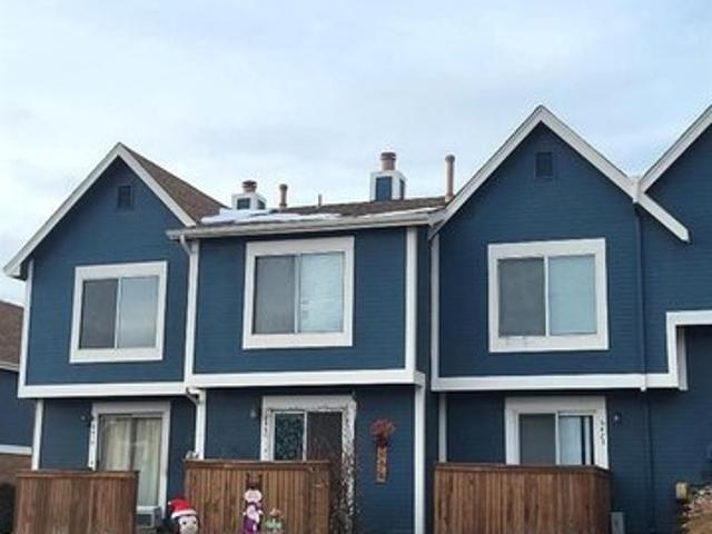 6419 Village Ln, Colorado Springs, CO 80918