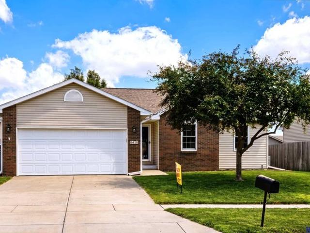 6410 Cornflower Dr, Lincoln, NE 68504
