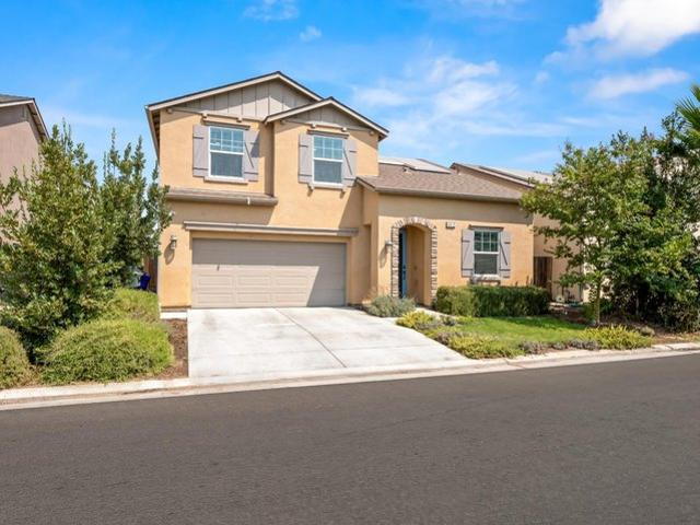 6410 W Donner Ave, Fresno, CA 93723