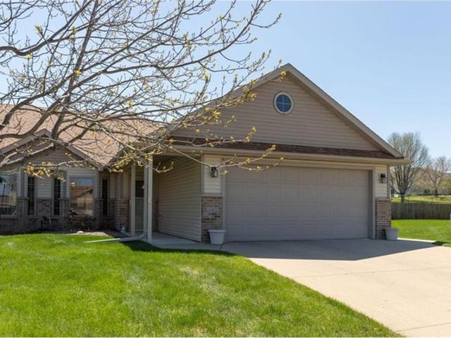 6411 Bandel Hills Ln NW, Rochester, MN 55901