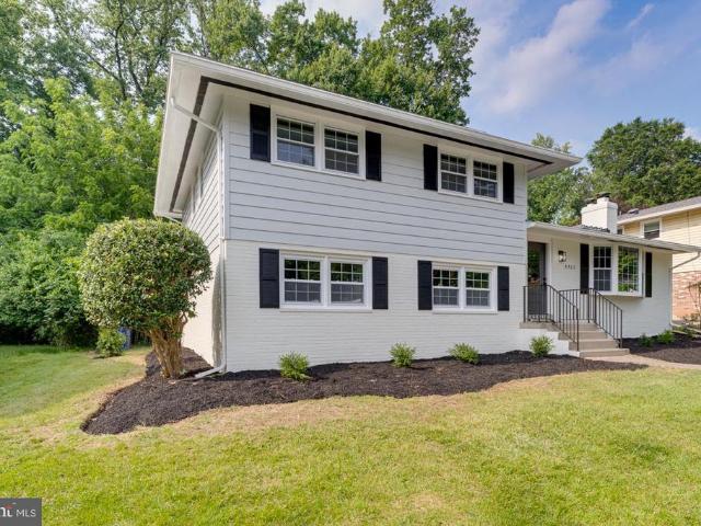 6411 Earlham Drive
