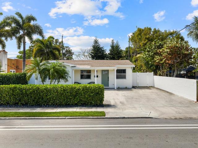 6411 Lake Ave, West Palm Beach, FL 33405 | Compass