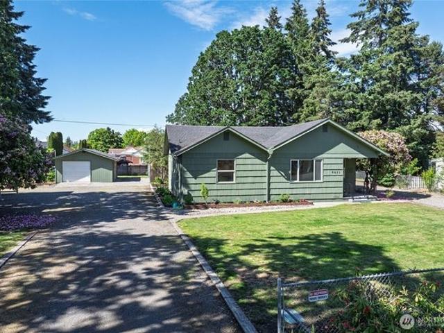6411 Lake Grove St SW, Lakewood, WA 98499