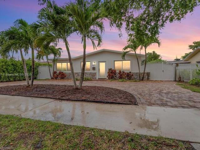6411 22nd St SW, West Miami, FL 33155