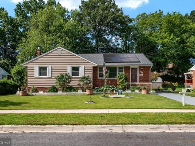 6412 Jodie St, Hyattsville, MD 20784