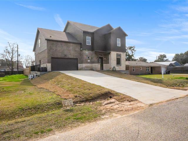 6413 N Ridgecrest Drive