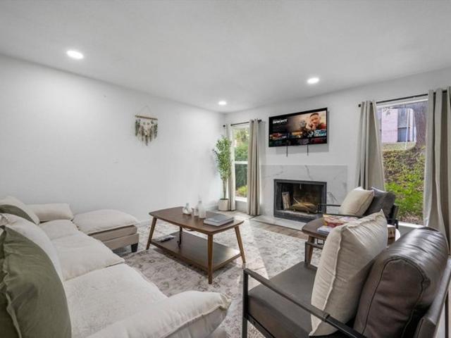 6413 Chimney Creek Cir Unit A1, Austin, TX 78723