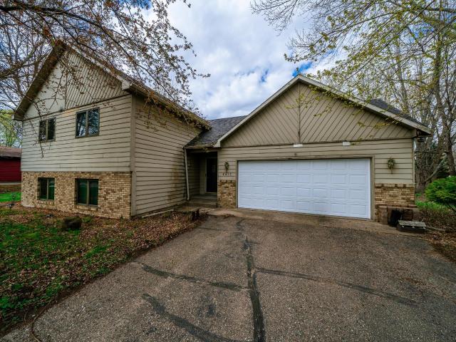 6413 Laurel Road
