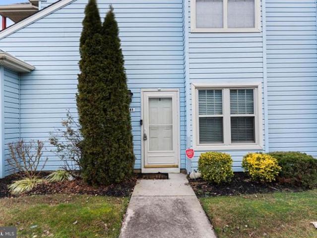641 Covington Ct, Sewell, NJ 08080