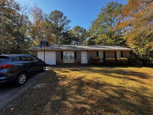 641 Canterbury Farm Rd, Midland City, AL 36350