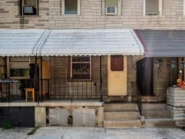 641 Clinton St, Reading, PA 19601