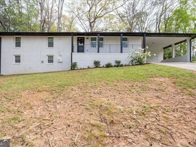 641 Amber Pl SW, Marietta, GA 30060