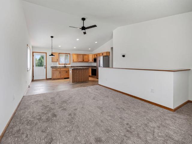 641 Angel Ct, Unit 643