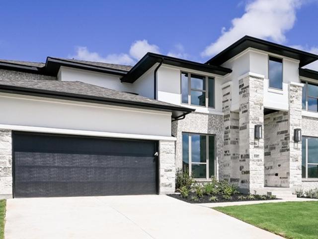 641 Borchers Blvd