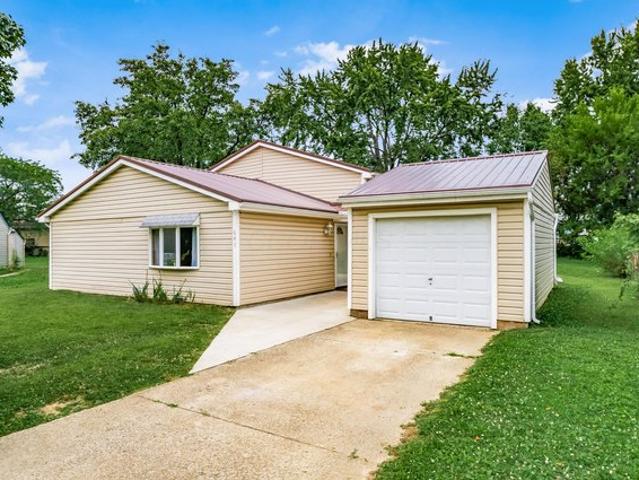 641 Blarney Stone Ct, Galloway, OH 43119
