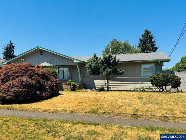 641 Bryan St, Woodburn, OR 97071