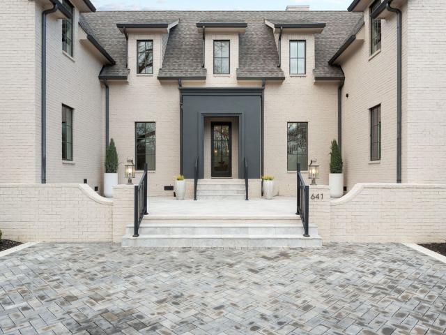 641 Brook Hollow Rd, Nashville, TN
