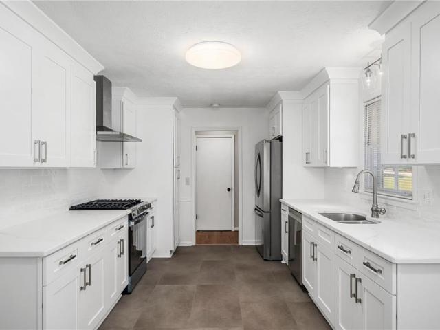 641 Gordon Combs Road NW