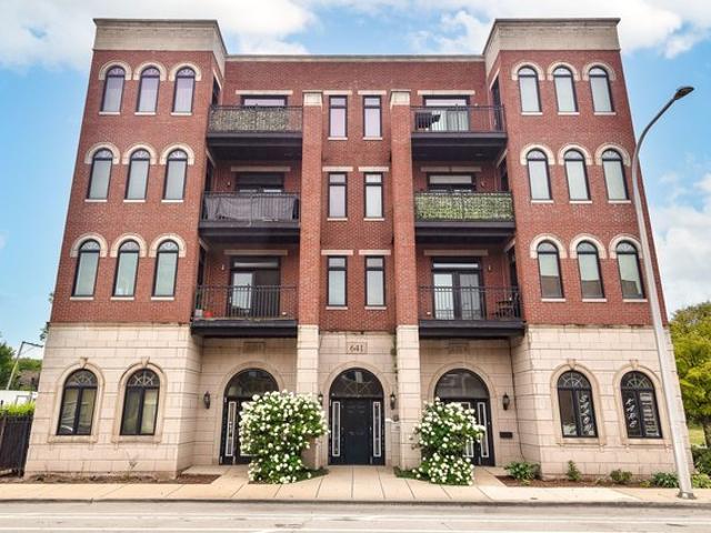 641 E Pershing Ave Unit 301, Chicago, IL 60653