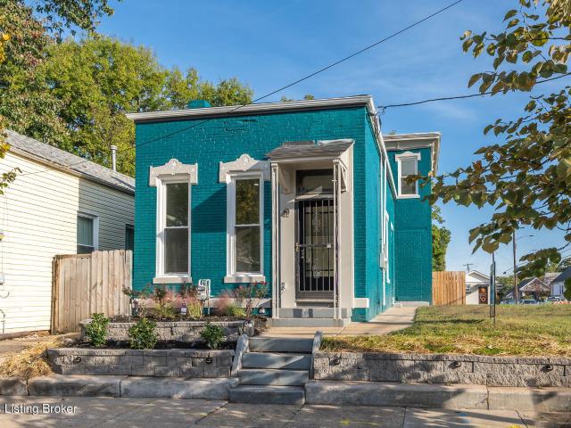 641 E Saint Catherine St