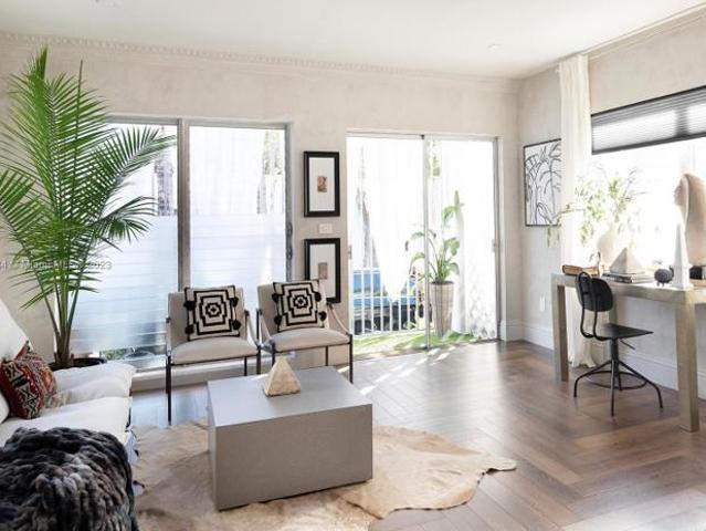 641 Espanola Way #12, Miami Beach, FL 33139